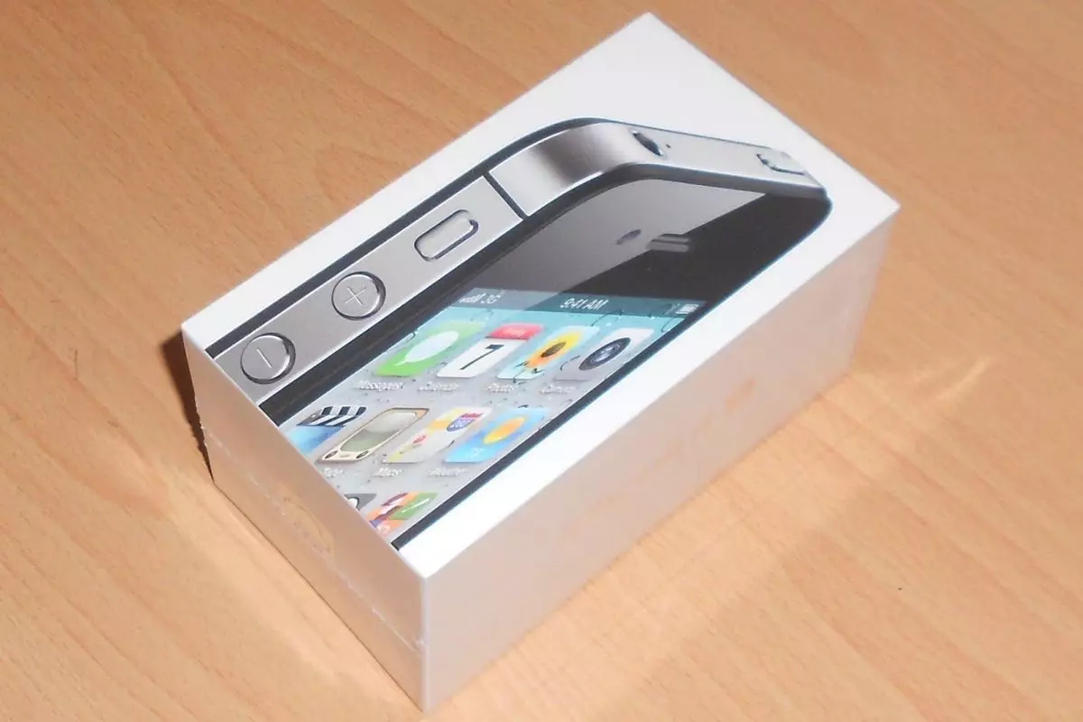 Apple-ийн Iphone 4s ХУДАЛДАН SHOP үнэгүй 3