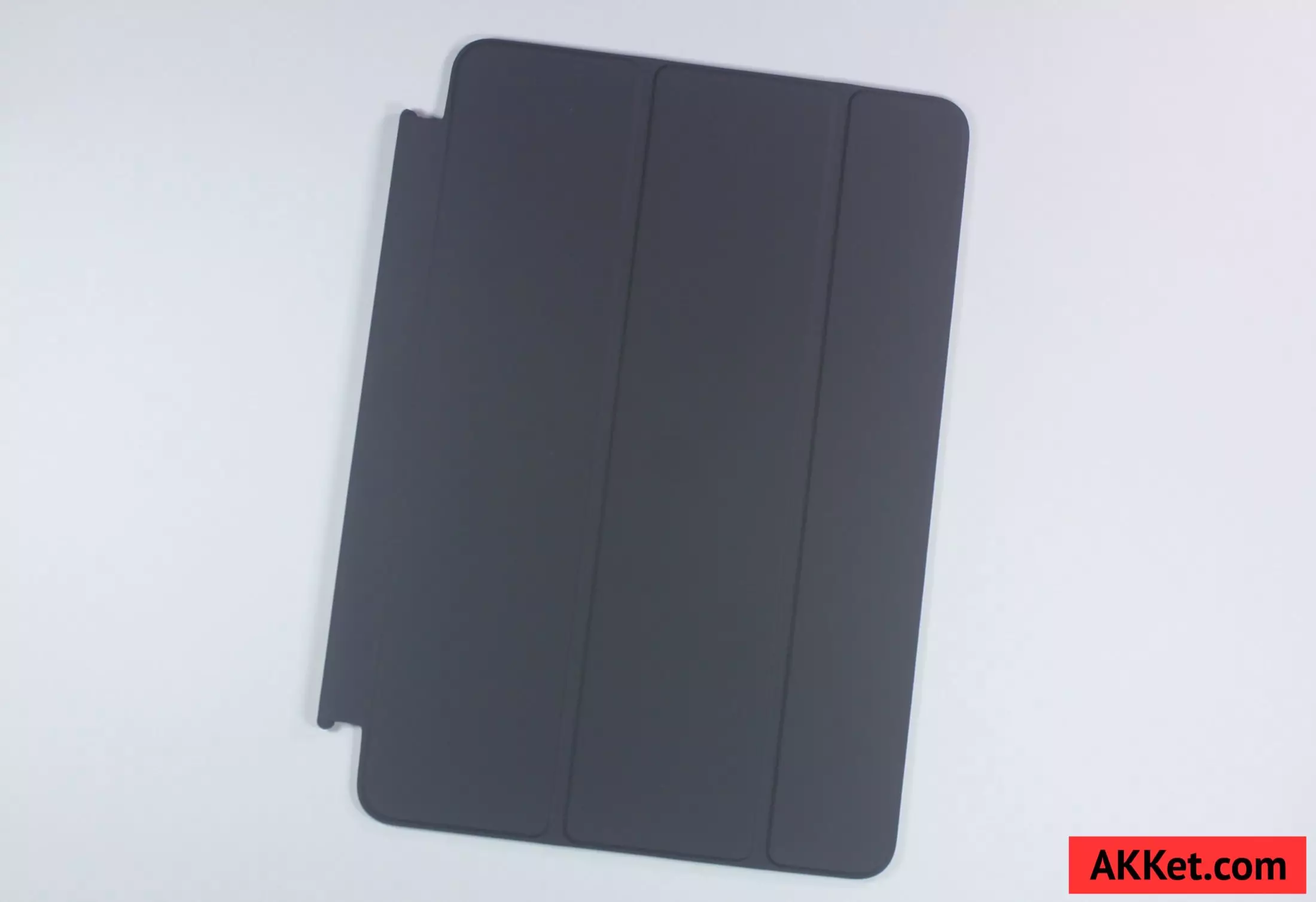 Apple Smart Cover iPad Mini 4 avis Charcoal Gris 10