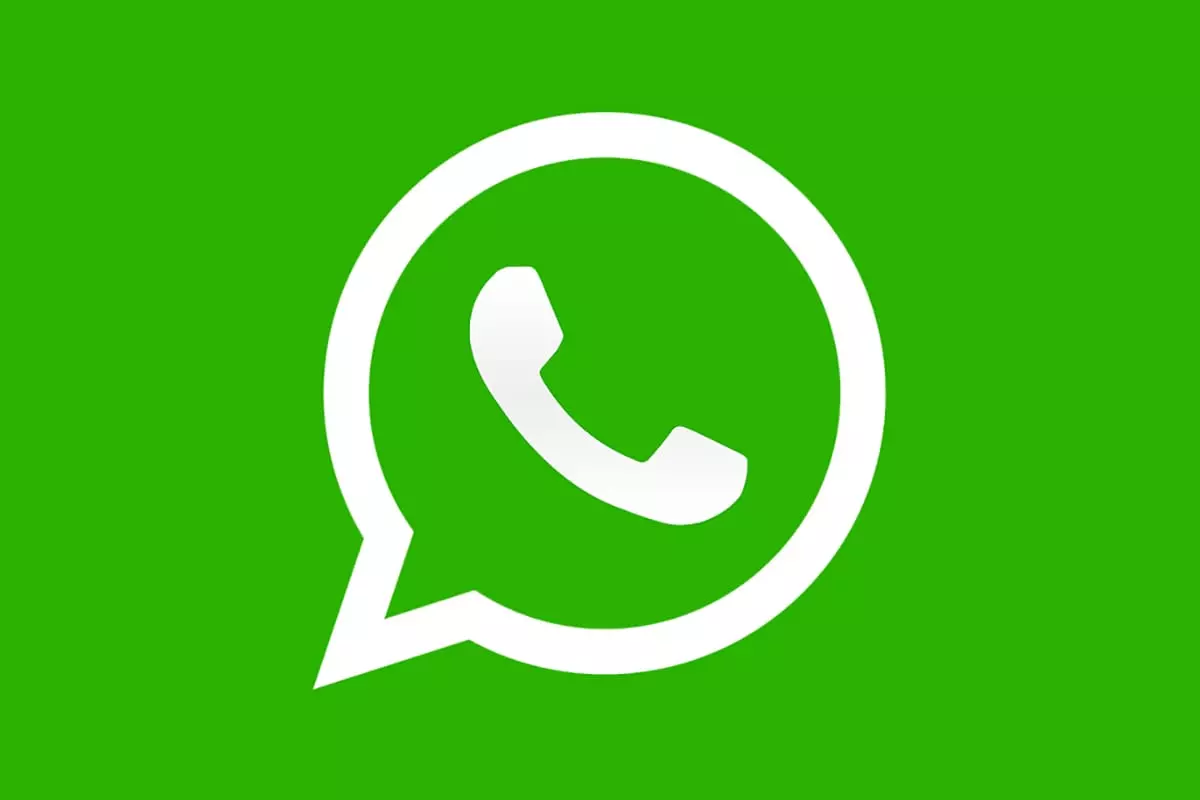 Nun mesaĝoj en WhatsApp povas esti forigitaj de la smartphone de la interparolanto.