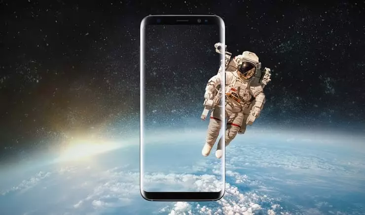 A Samsung Galaxy S8 és a Galaxy S8 + képernyők a világ legjobbaként kerülnek felismerésre. 4383_1