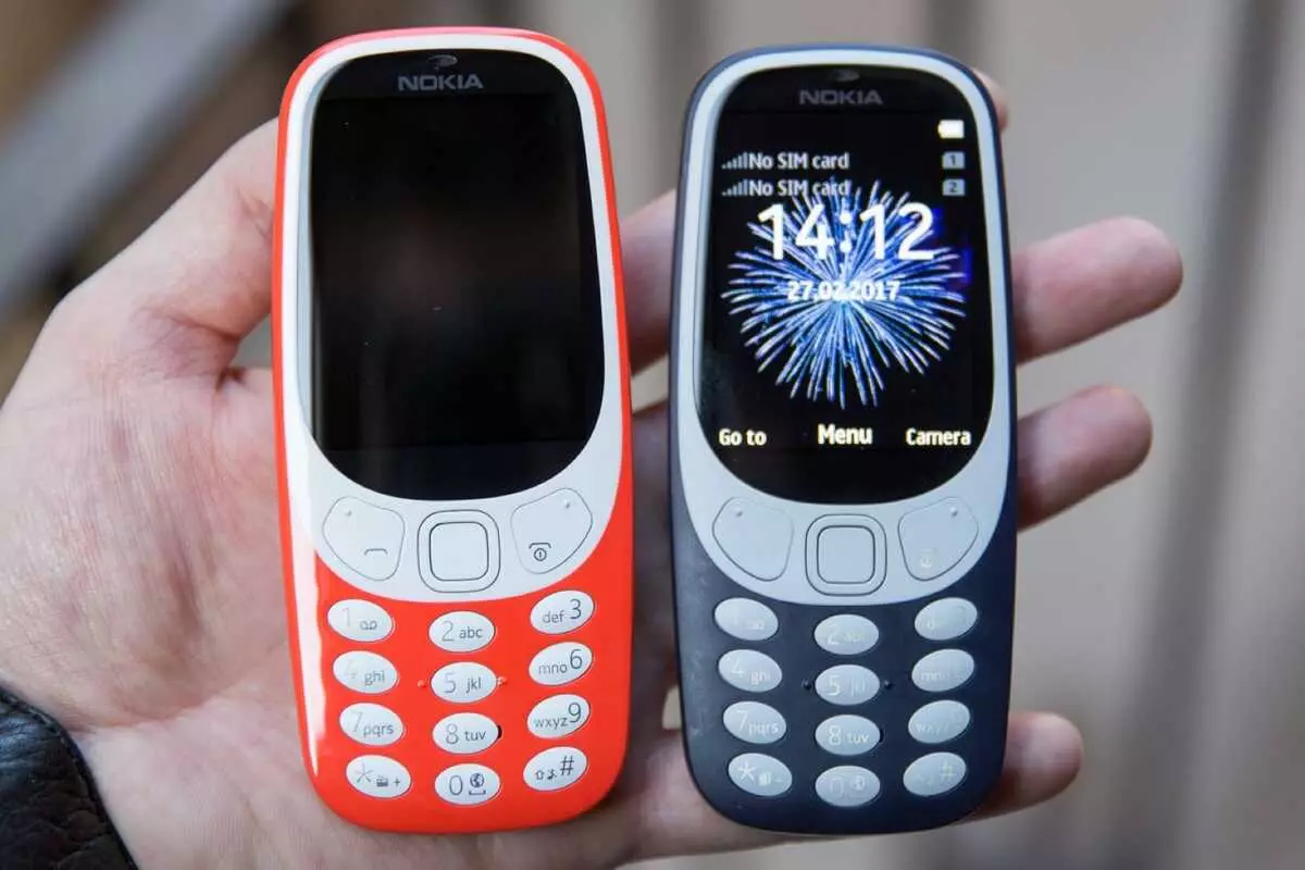 Mnohí kupujúci z Ruska sklamaný nový Nokia 3310 4425_1