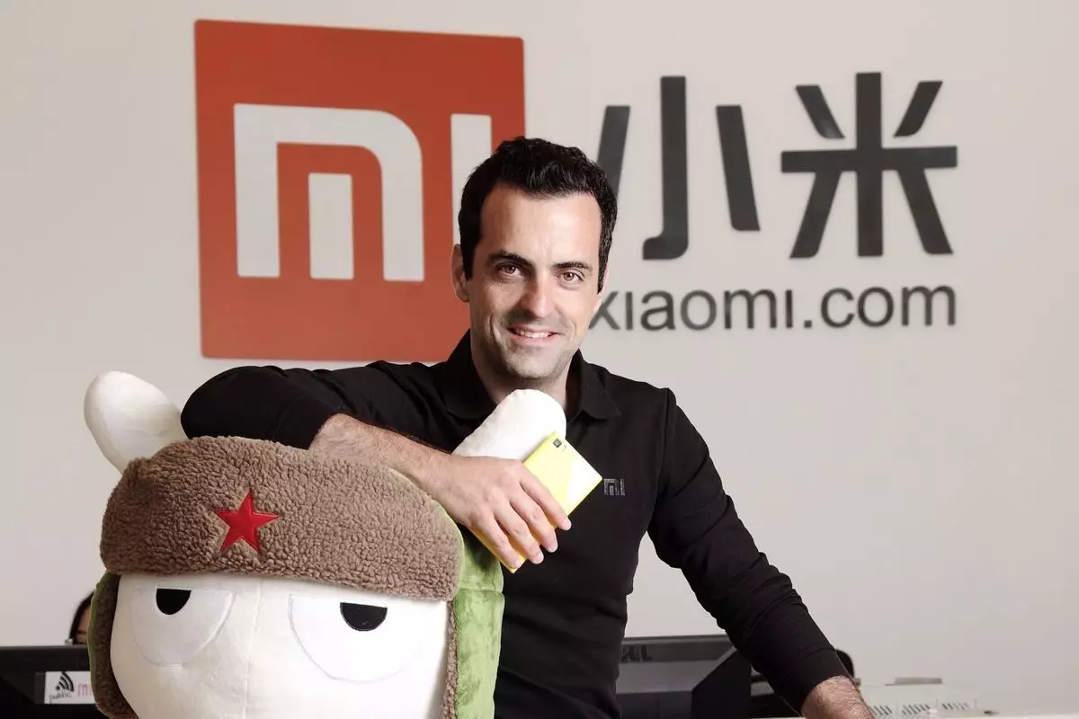 Xiaomi yabuze visi perezida ufite impano