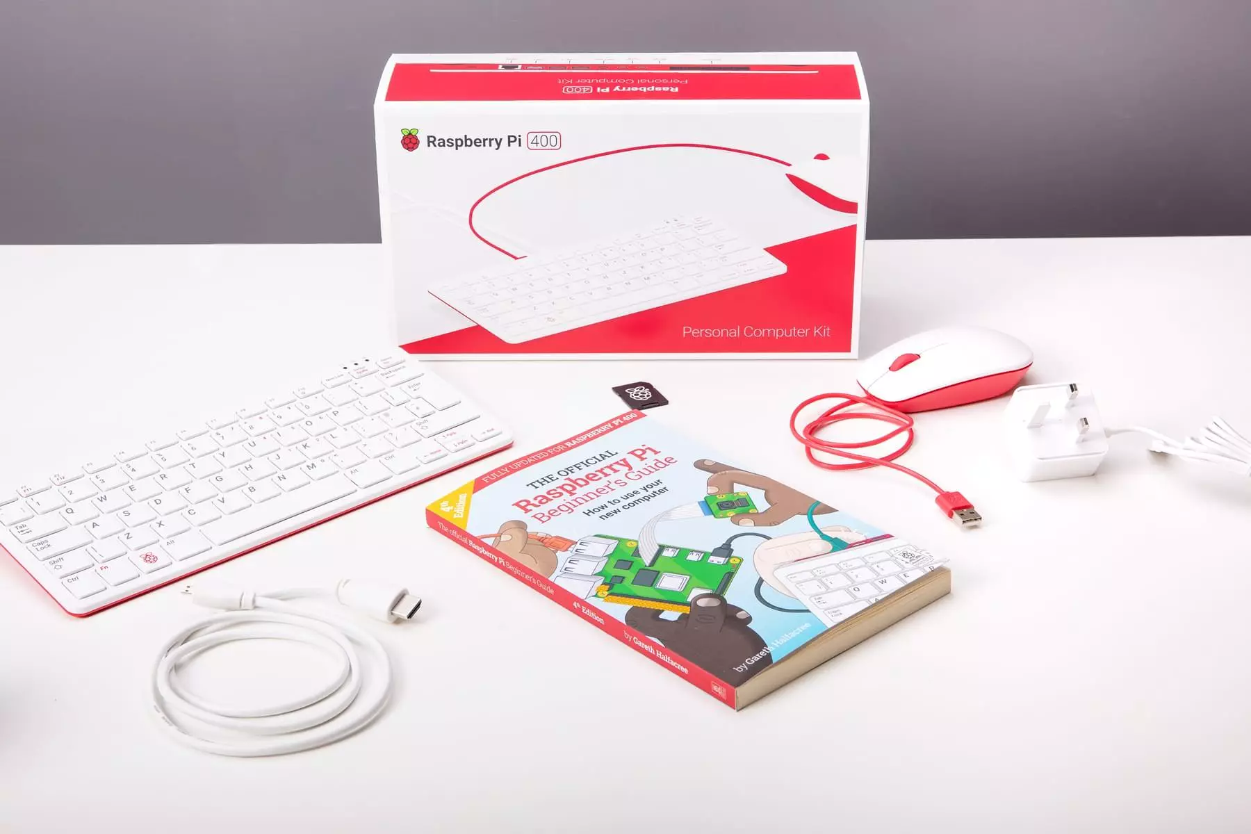 Raspberry Pi 400 - кампактны кампутар за $ 70, убудаваны ў клавіятуру 45070_1