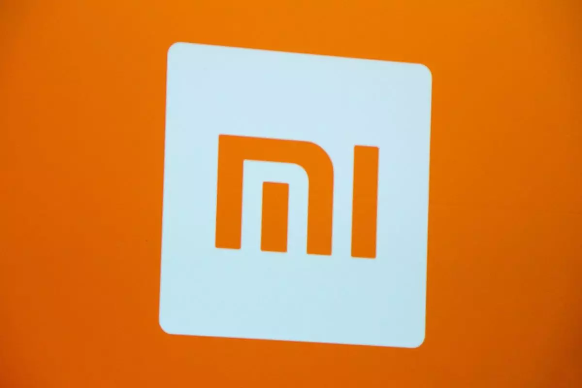 Xiaomi அதிகாரப்பூர்வ வலைத்தளம் ரஷியன் குடியிருப்பாளர்கள் ஒரு சிறப்பு பக்கம் பெற்றார்