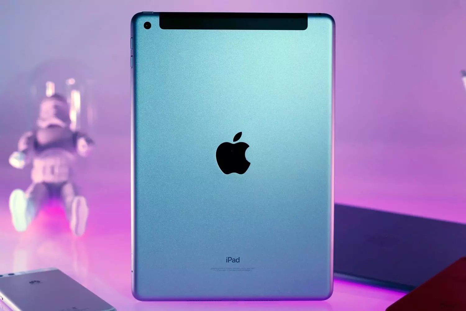 IPad-ka ugu qiimaha badan ee iPad-ka ayaa durbaba iibiya Russia qiimo aad u soo jiidasho leh.