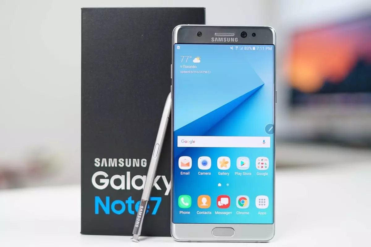 Secara rasmi dipulihkan Samsung Galaxy Note 7 menunjukkan foto langsung