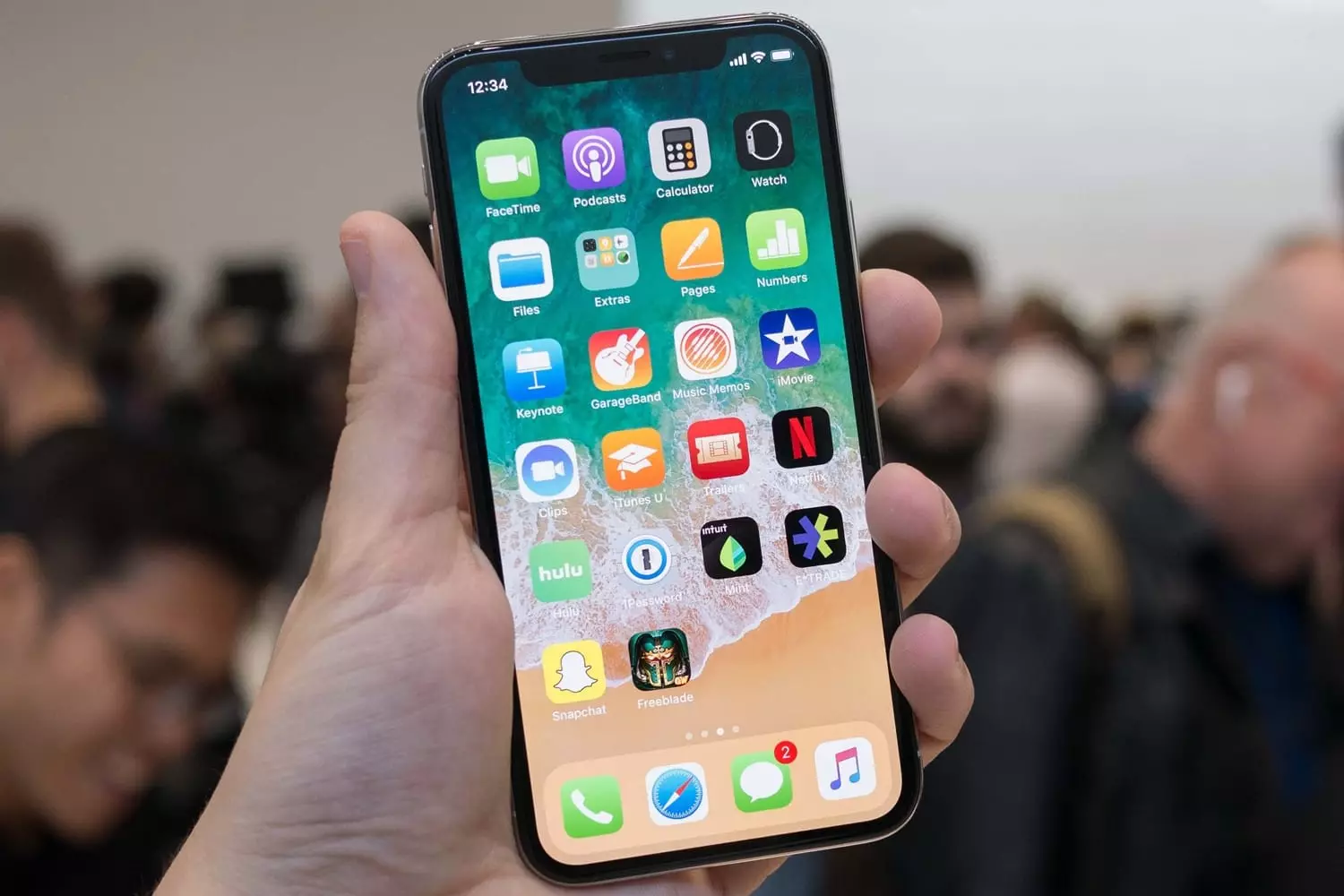 Beli iPhone X hanya boleh kegemaran