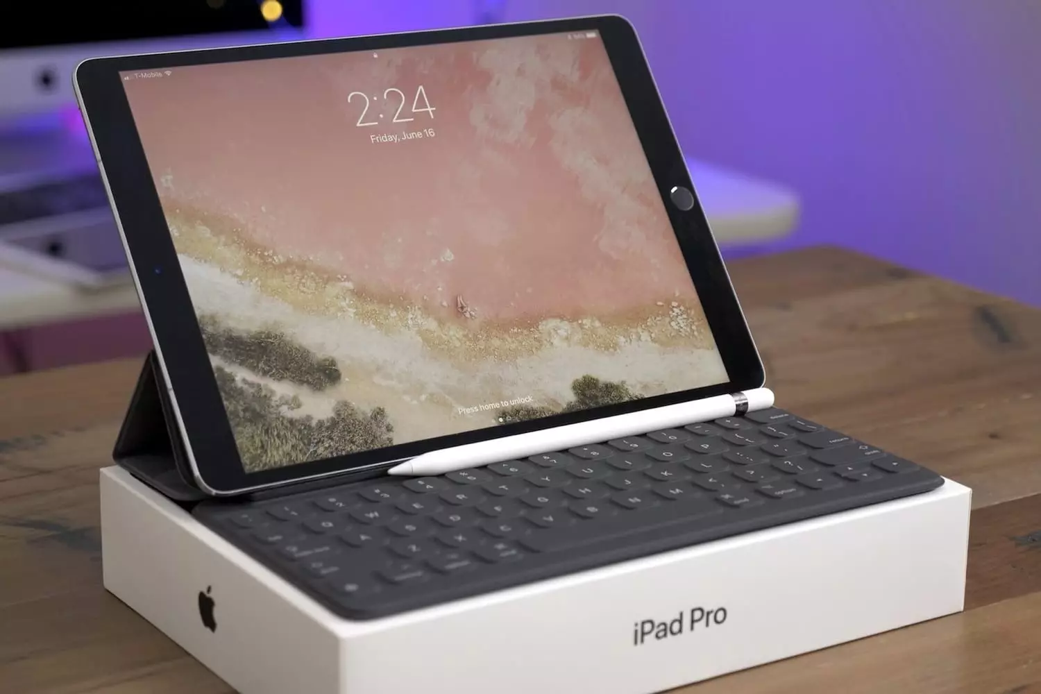 iPad Pro 10,5 "İndi az 40 000 rubl çox Rusiya dayanır