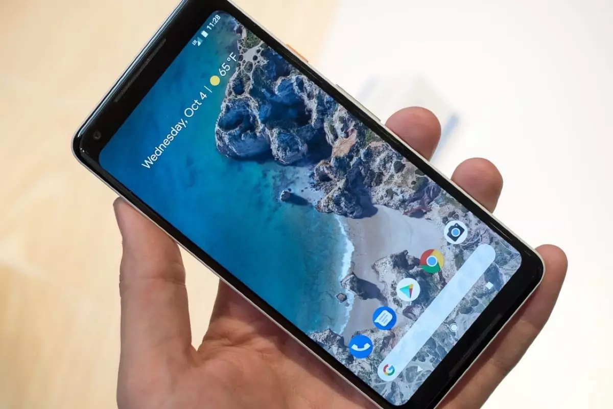 Ing Google Pixel 2 lan Pixel 2 XL Smartphone duwe fungsi sing didhelikake sing ora ana sing ngerti