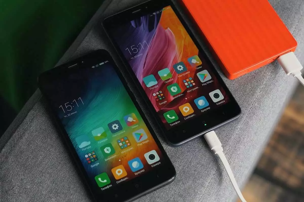 Top 7 Smartwayên herî populer ên Xiaomi li Rûsya û bihayên wan