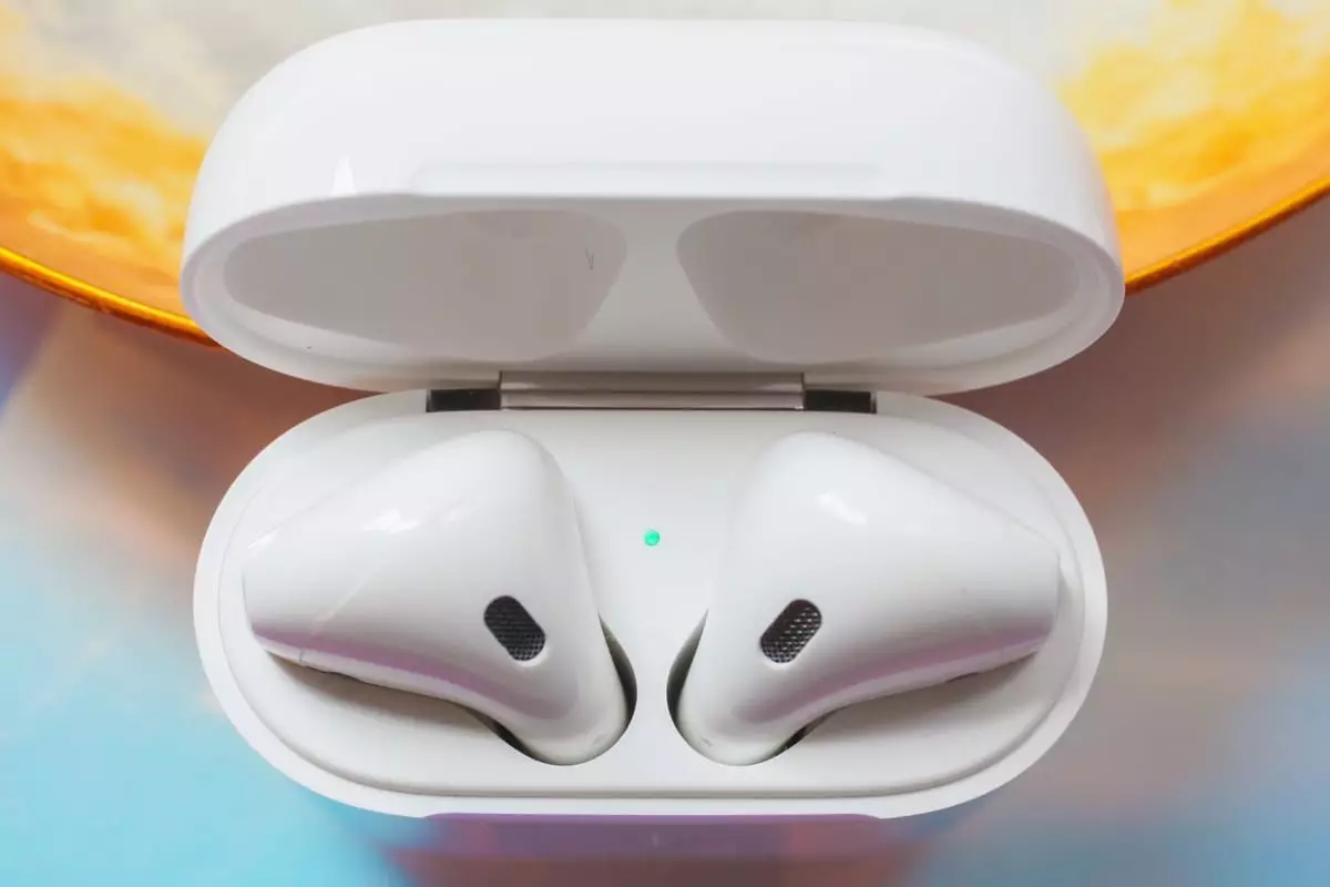 Nasıl "Tren" Kulaklıklar Airpods yeni jestler