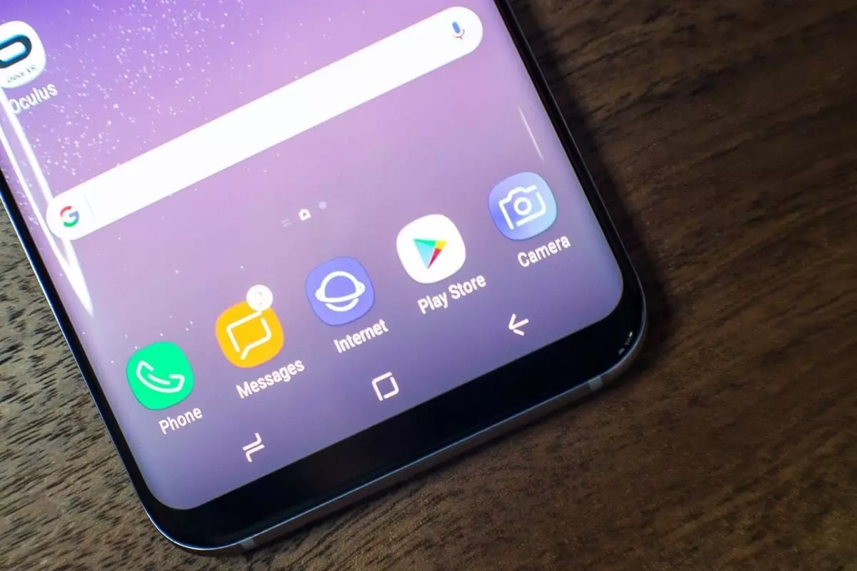 Samsung has begun testing the bent Galaxy X with two screens