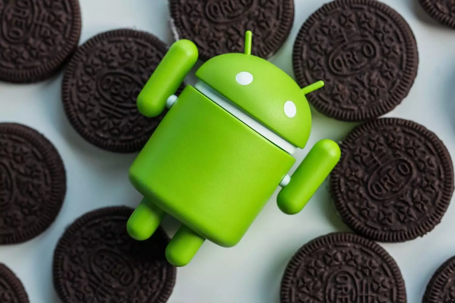 Lenovo diu telèfons intel·ligents per actualitzar a Android 8.0 Oreo 5295_1