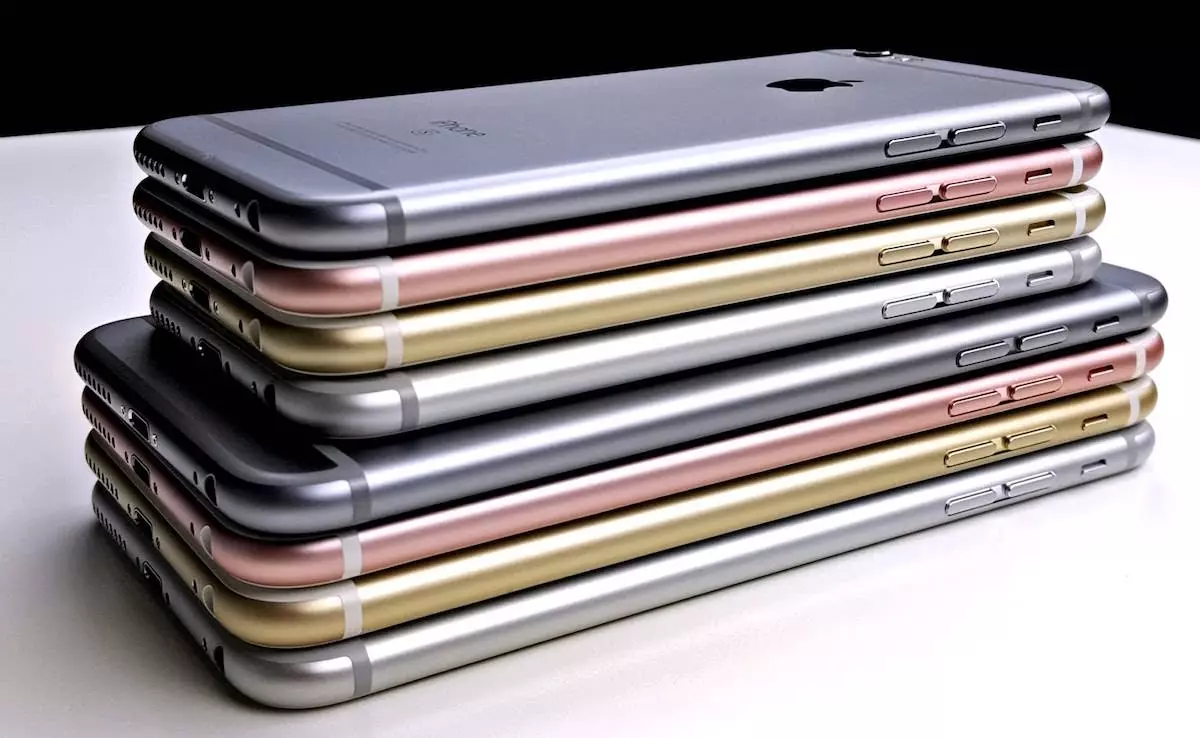 iPhone 6s Plus 6 රෝස් රන් රිදී අවකාශය අළු රන් 3 ක් මිලදී ගන්න