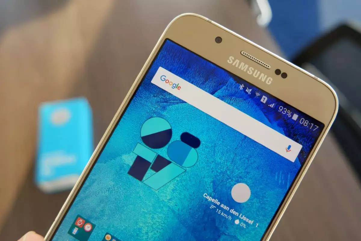 Charakterystyka i zdjęcia Samsung Galaxy A9 wyciekły do ​​sieci