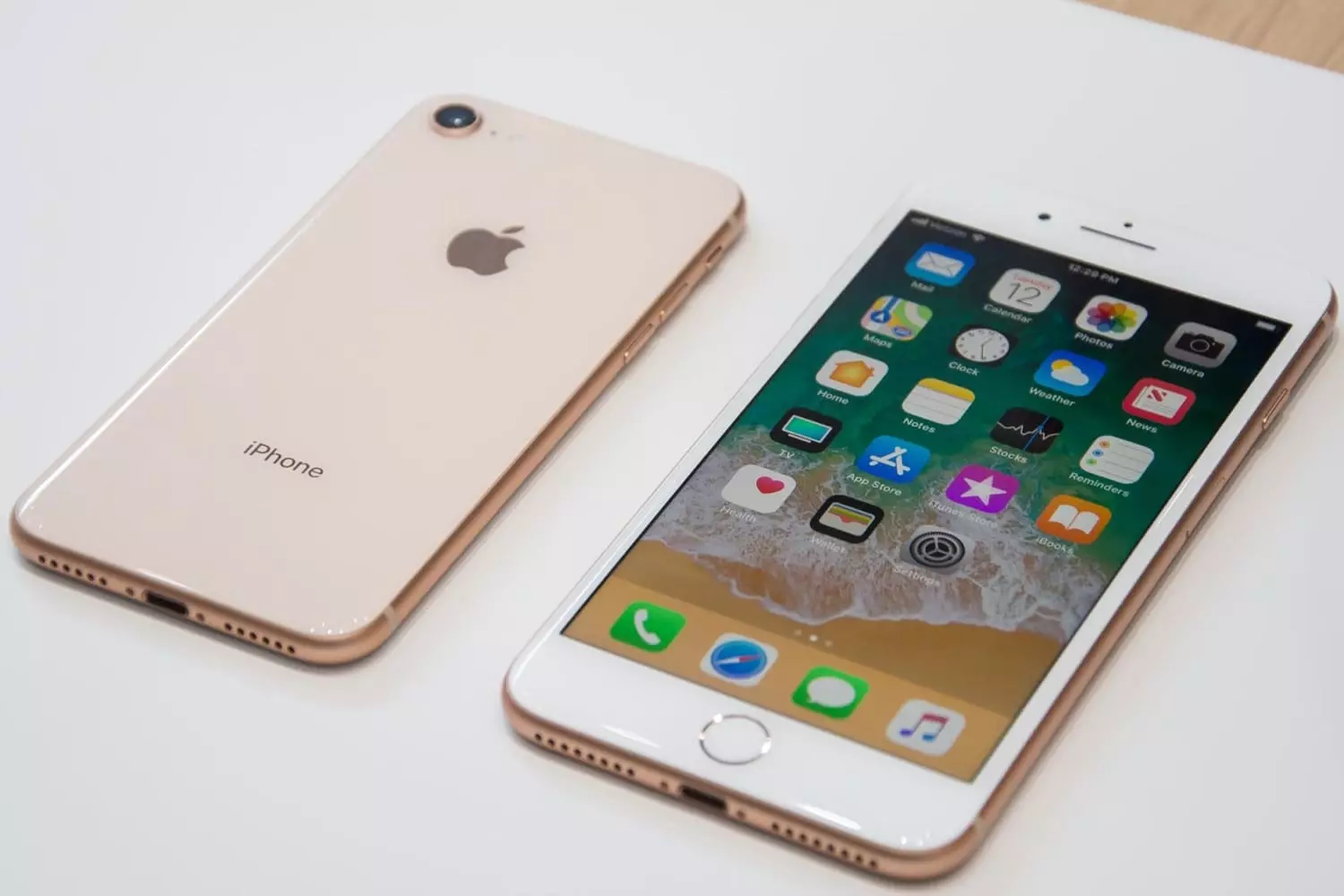 Właściciele iPhone'a 8 w Rosji są niezadowoleni 5604_4