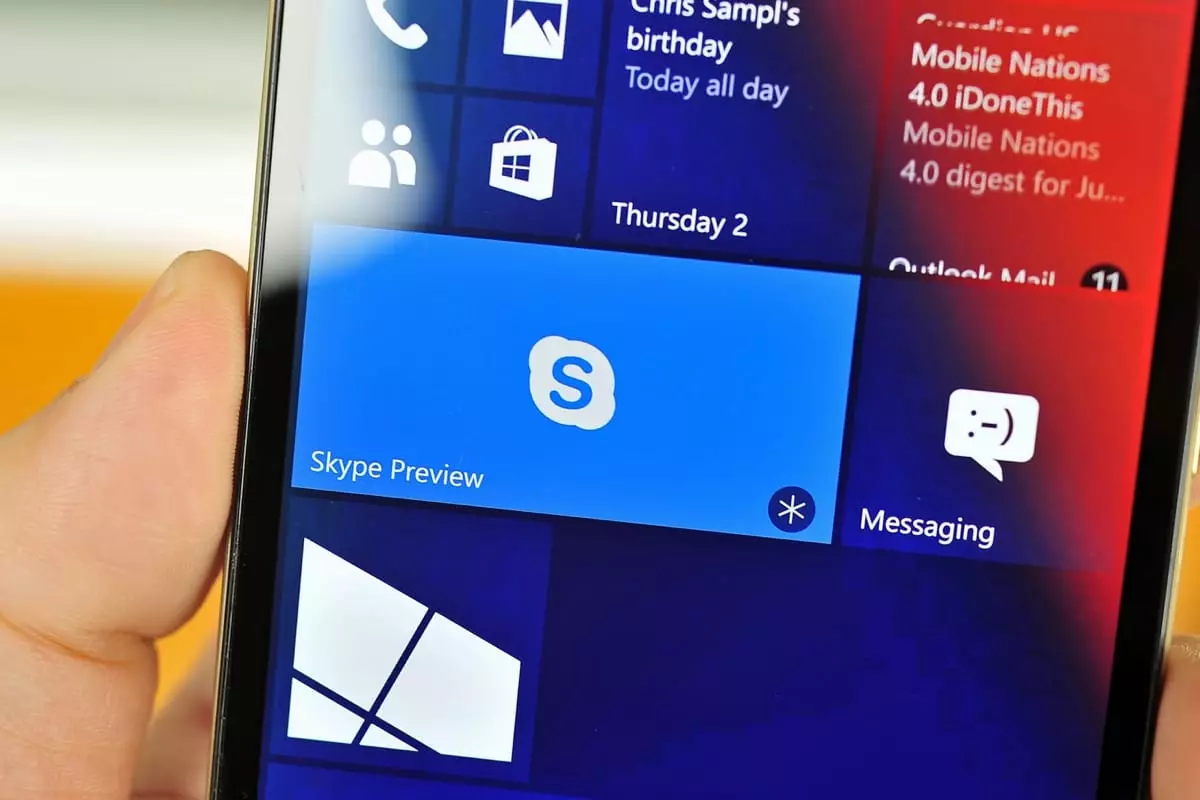 Microsoft yakakanda mamirioni e smartphones uye mapiritsi pane windows 5656_1