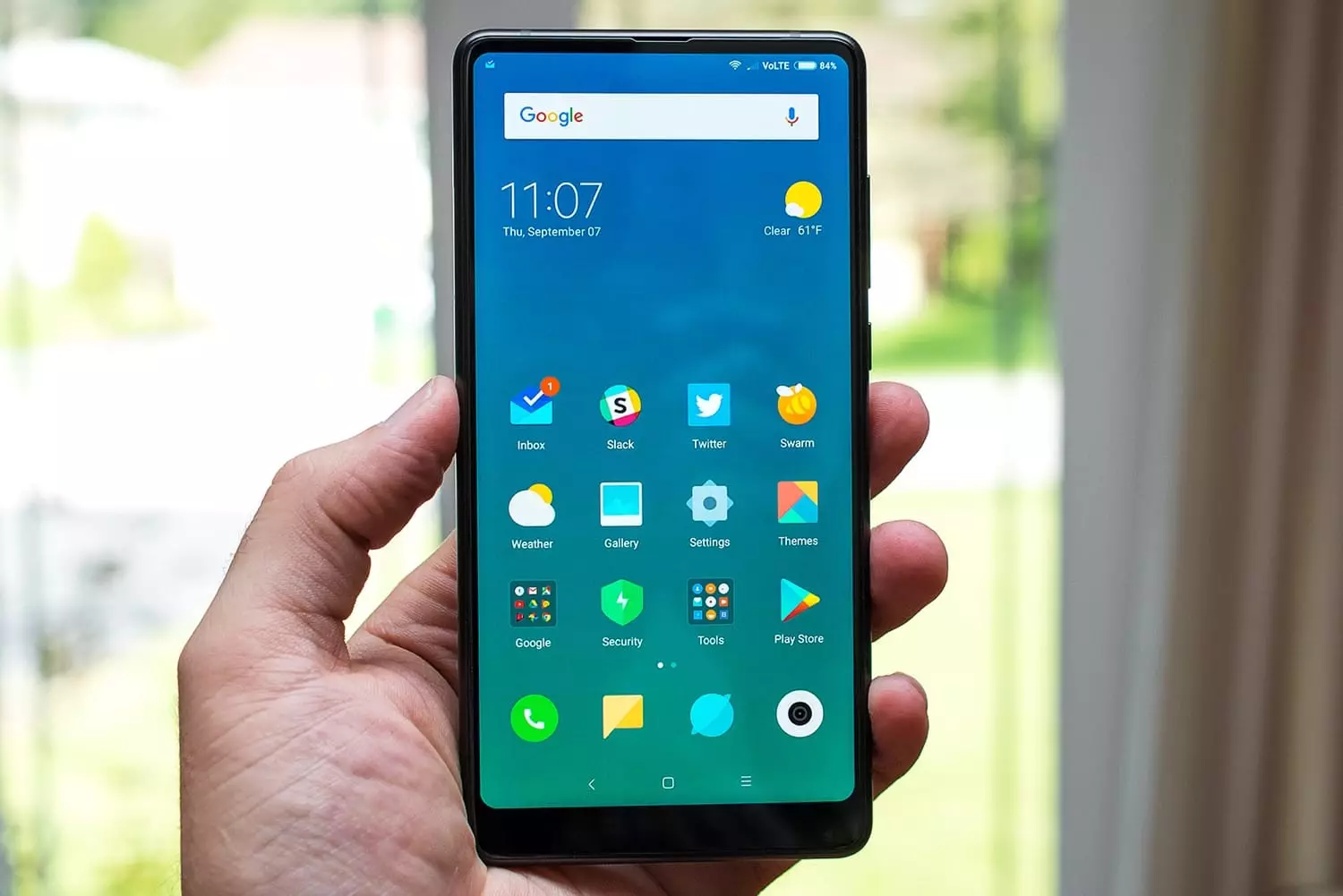 Xiaomi သည်၎င်း၏ပထမဆုံးစမတ်ဖုန်းကို Android 8.0 Oreo ရှိ Miui 9 သို့အဆင့်မြှင့်တင်ခဲ့သည် 7013_1