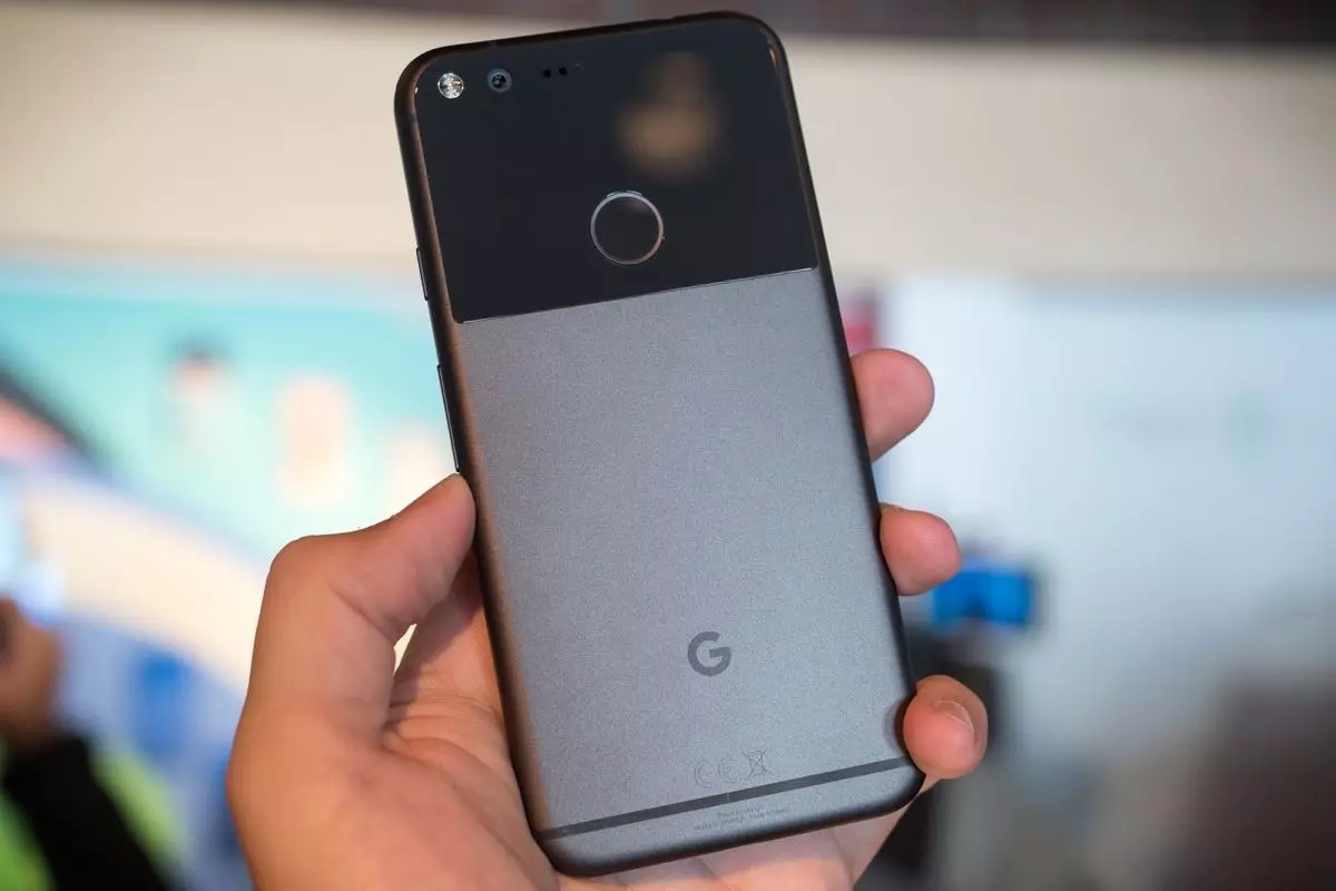 Google Pixel Pixel XL Ռուսաստան