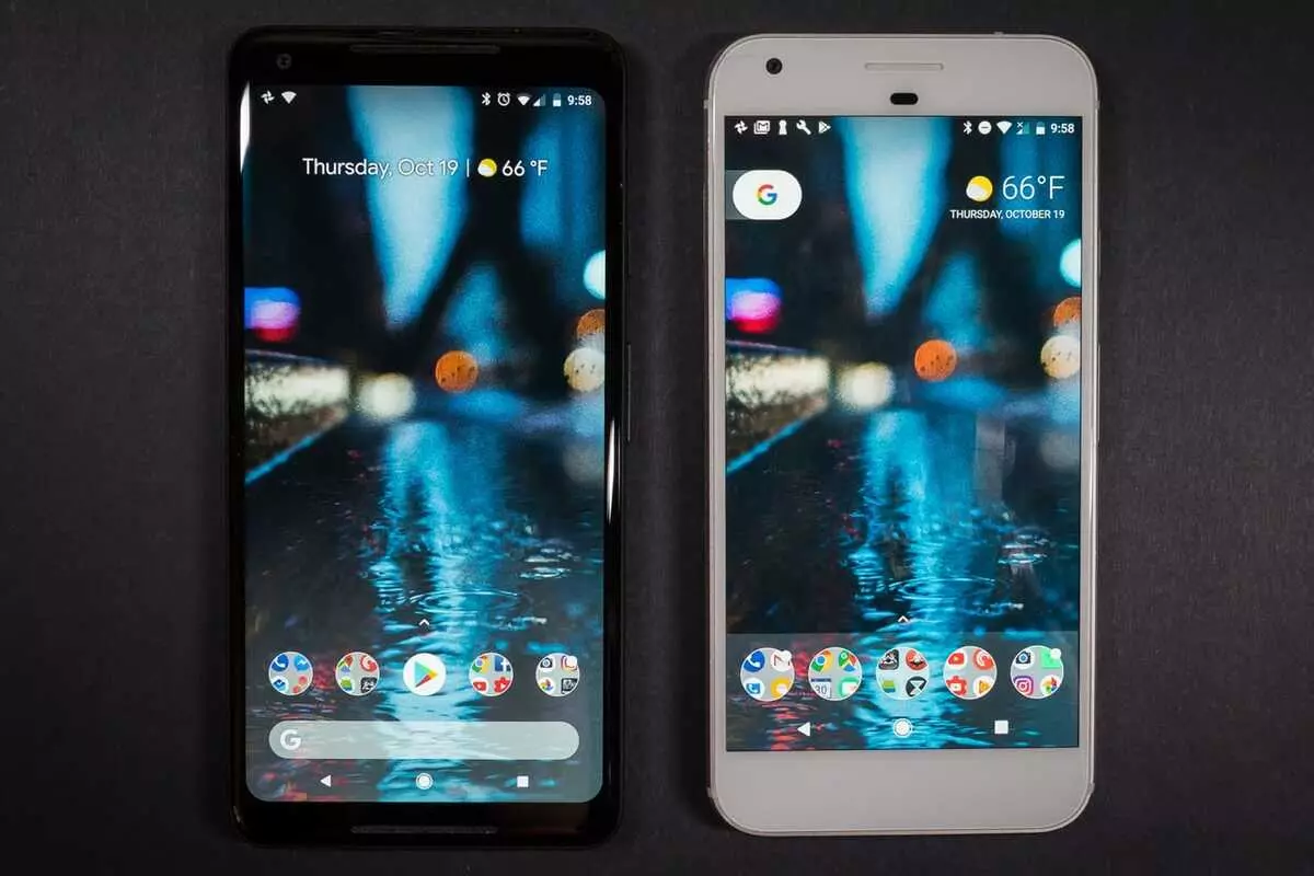 Google vendis pixel 2 smartphone al la aĉetanto, kiu ne pasis kvalitan kontrolon 7095_1