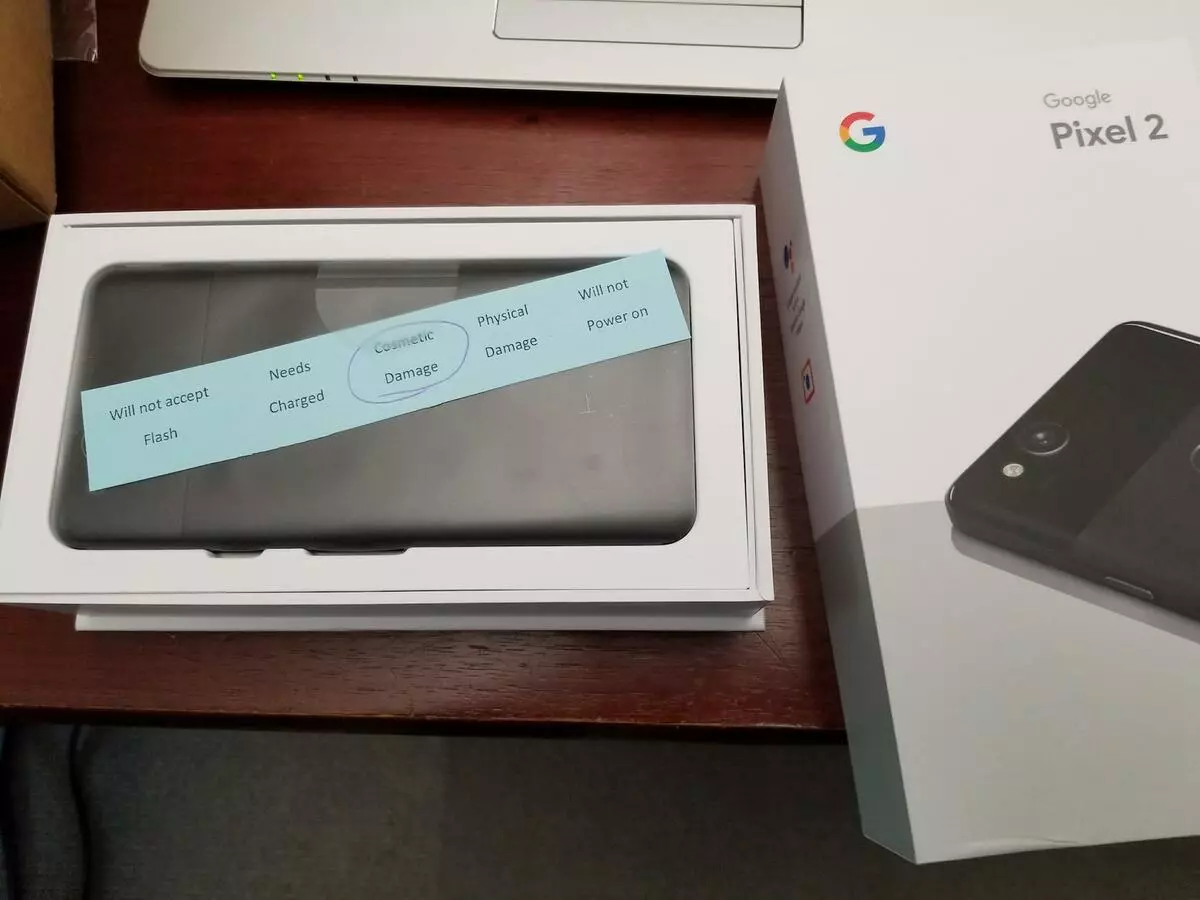 Google verkocht pixel 2 smartphone aan de koper die geen kwaliteitscontrole heeft gepasseerd 7095_2