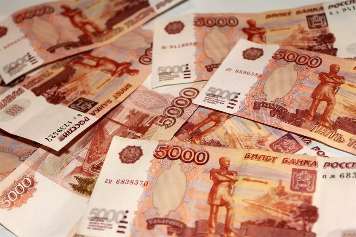 Rusia kéngingkeun 2 miliar rubles tina 