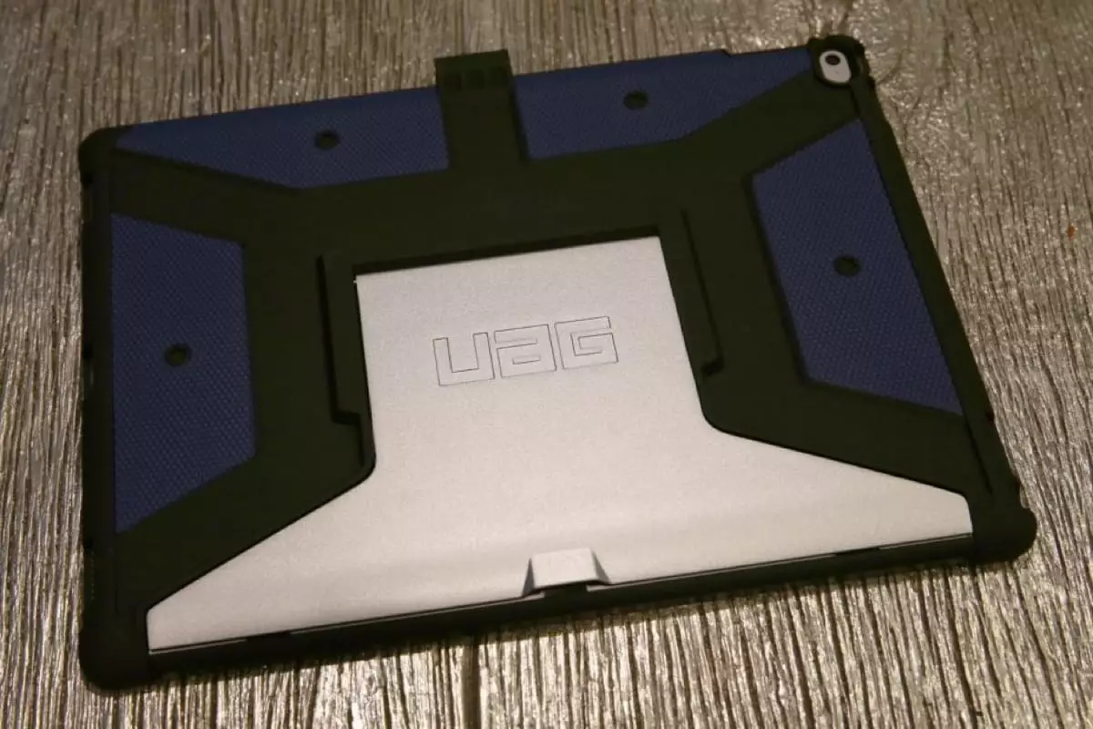 Daglekkage: Covers Producent onthulde de startdatum van de verkoop van de nieuwe iPad 8407_1