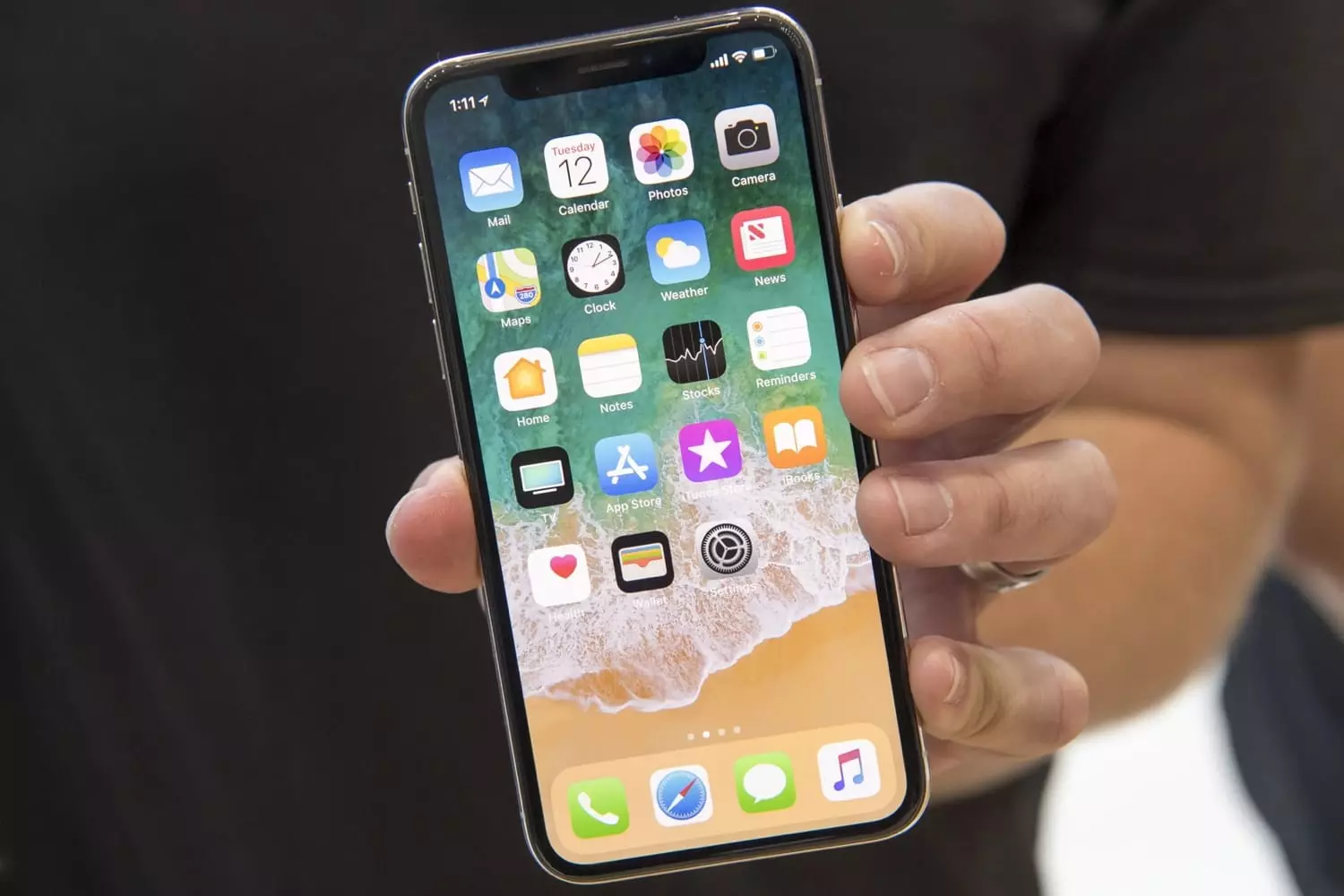 O le Apple e matua popole lava i foliga o le talosaga i le iPhone X 8422_1