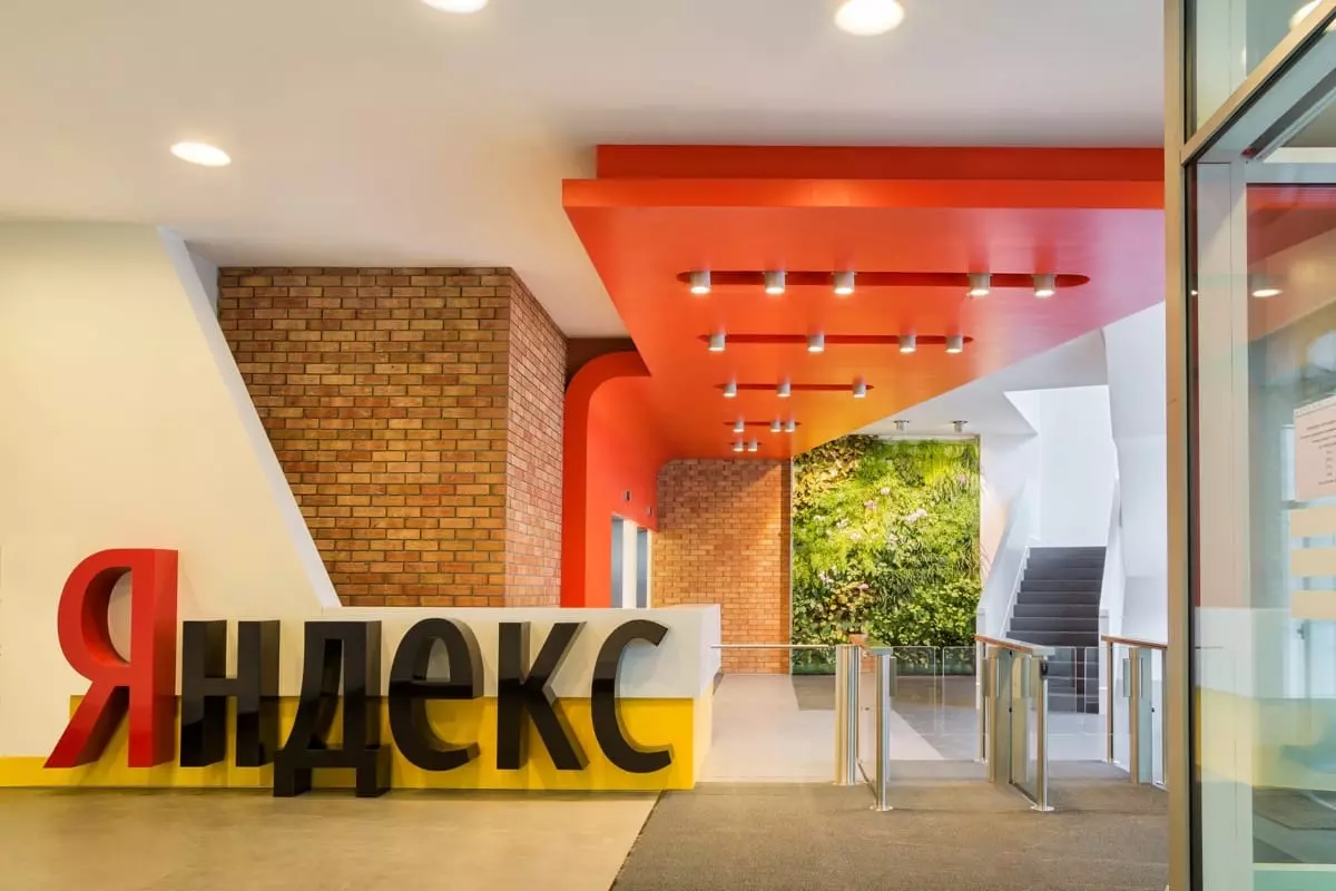 Yandex bakal mbayar 100.000 rubel kanggo menehi saran sing gampang 9273_1