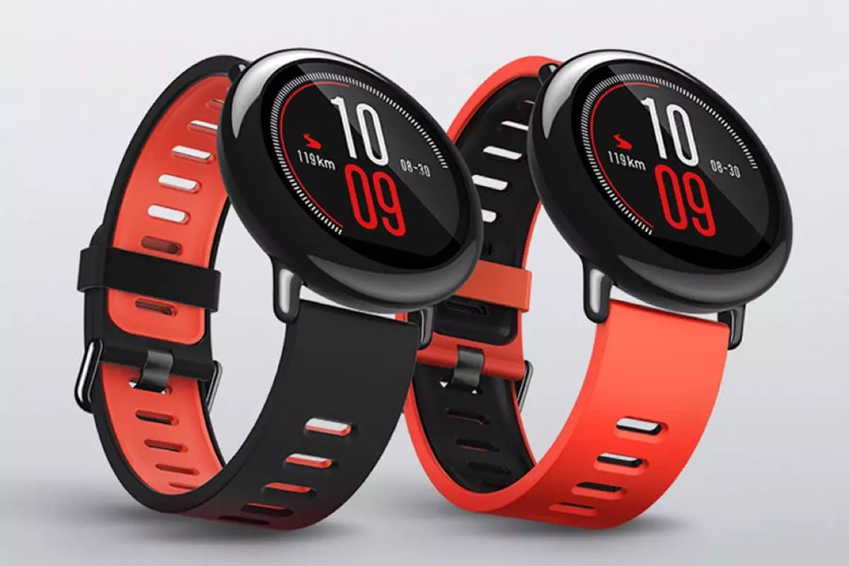 Toko Xiaomi ing Rusia pancen jujur ​​adol Smart Watch Smartifit cepet kanggo 990 rubel 9576_2