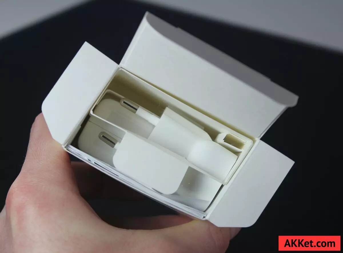 Apple USB адаптер за напојување 12W iPhone iPad 3