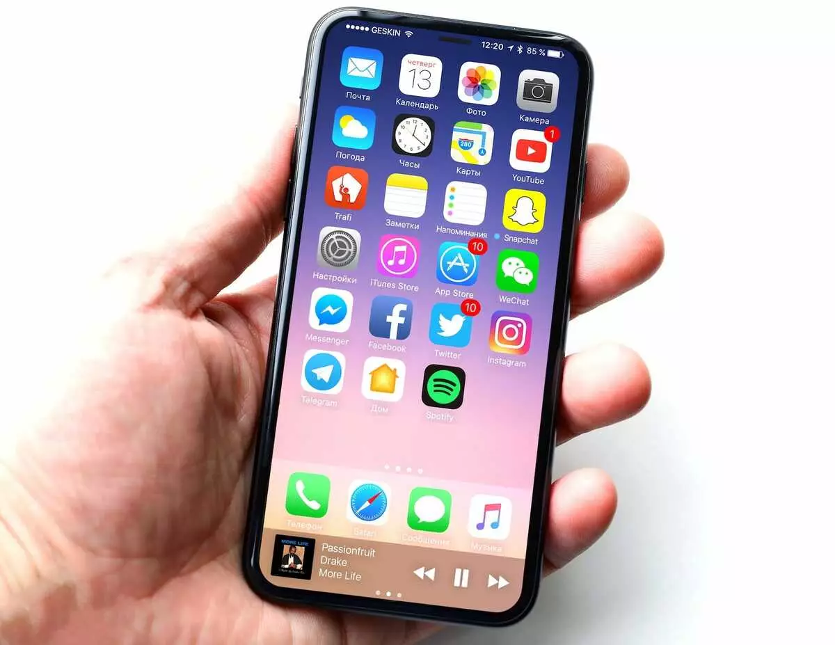 Foto-foto langsung iPhone 8 membuka kebenaran tentang Apple andalan baru 9699_1